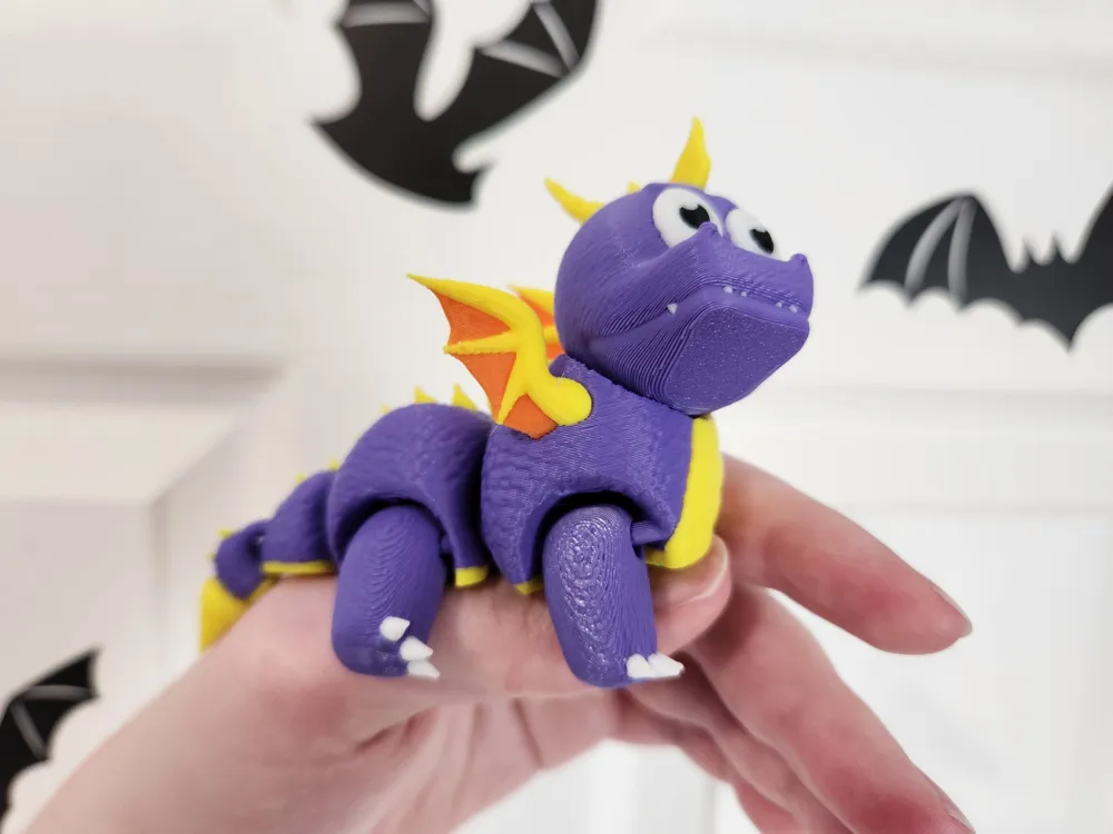 Baby Spyro the Flexi Dragon (5 colors, 1 AMS!) by Amethyst3D MakerWorld ...