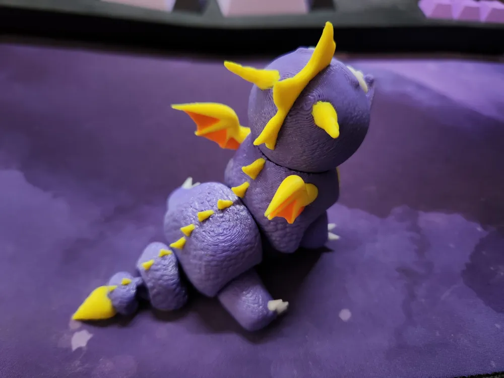 Baby Spyro the Flexi Dragon (5 colors, 1 AMS!) by Amethyst3D MakerWorld ...