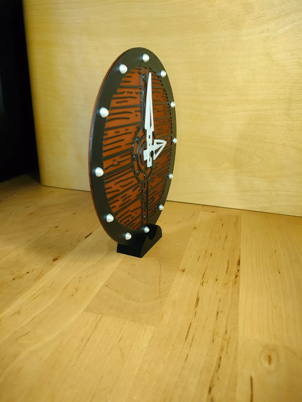 Shield - clock standing by Kotka_Stokrotka - MakerWorld