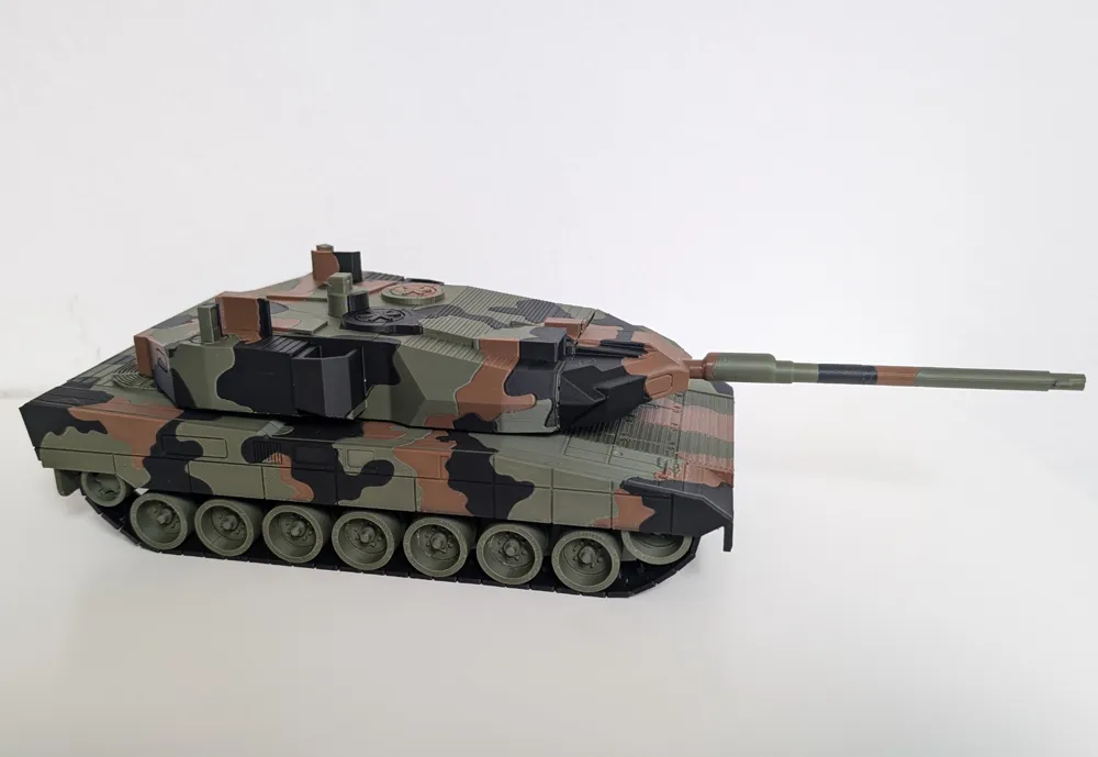Leopard 2A8 - Free 3D Print Model - MakerWorld