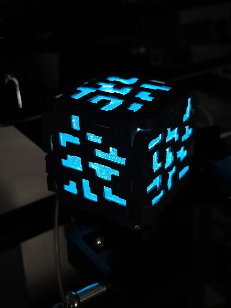 Minecraft -Illuminating Diamond Ore Cube - Replica by ...
