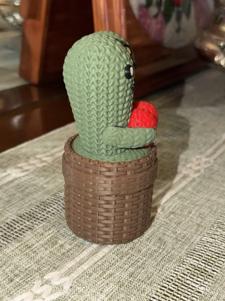 Hugging Cactus Valentine Planter & Storage Box - Free 3D Print Model ...