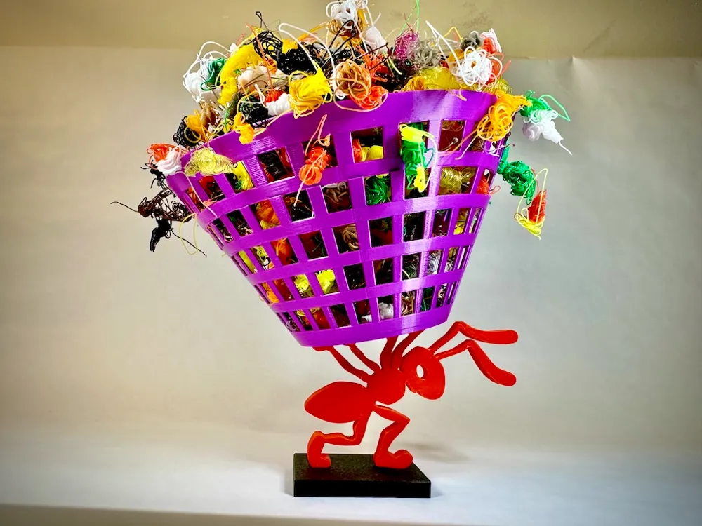 Finlo the Waste Carrier by DWdesigns - MakerWorld