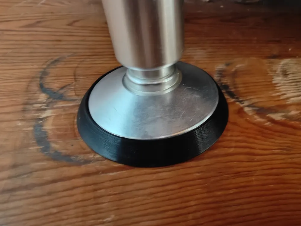 Sofa feet by Kim T. Laustrup - MakerWorld