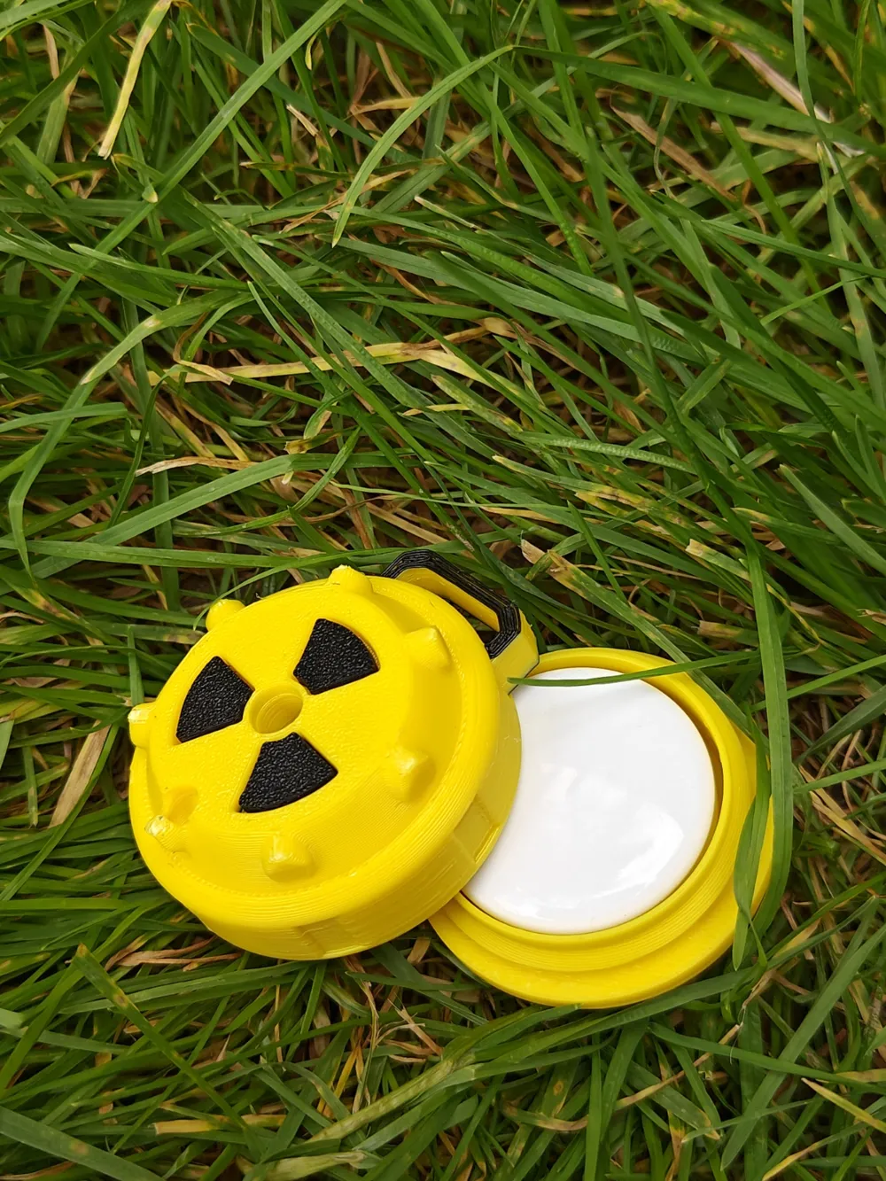 Rugged Airtag Case Keychain Nuclear Canister by 3DMakerSpace MakerWorld ...