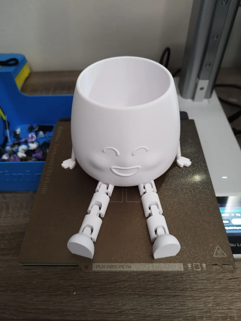 cute flower pot by savoyard3d MakerWorld: Download Free 3D Models