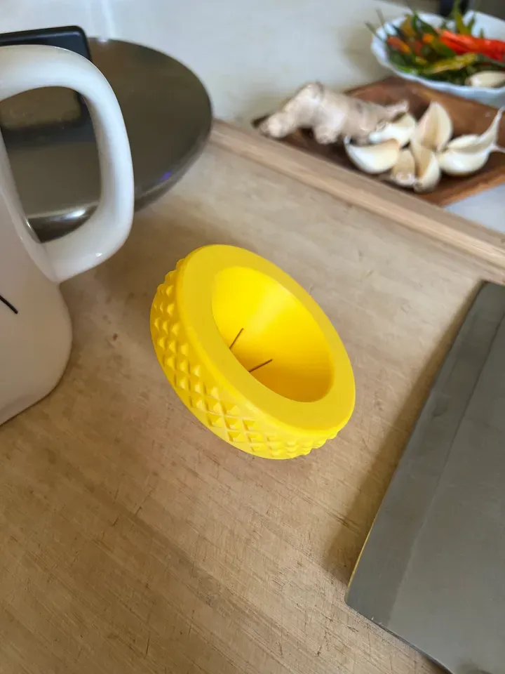 Better Fruit Fly Trap/Funnel by NUKDDD - MakerWorld