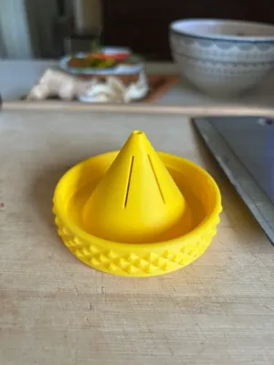 Better Fruit Fly Trap/Funnel by NUKDDD - MakerWorld