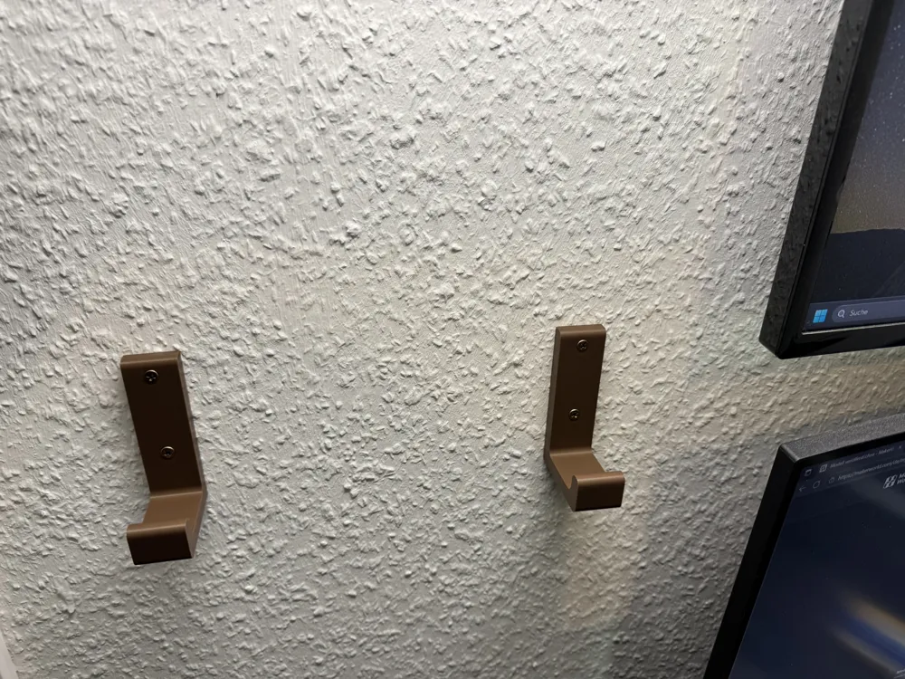 Laptop Wall Mount by julian.siemon MakerWorld: Download Free 3D Models