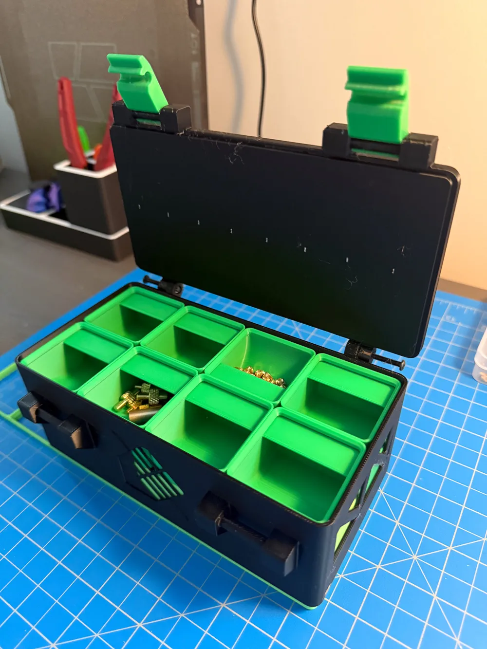 Totefinity - 4x2 Storage Box for Gridfinity Bins by fajitas21 ...