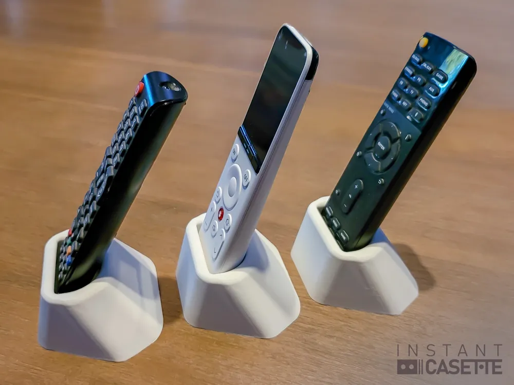 Switchbot Universal Remote Stand by InstantCassette MakerWorld ...