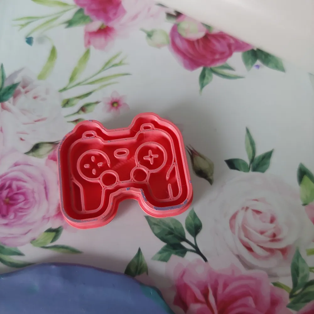 game controller cutter by BARAKALDESAMANITAS MakerWorld: Download Free 3D Models