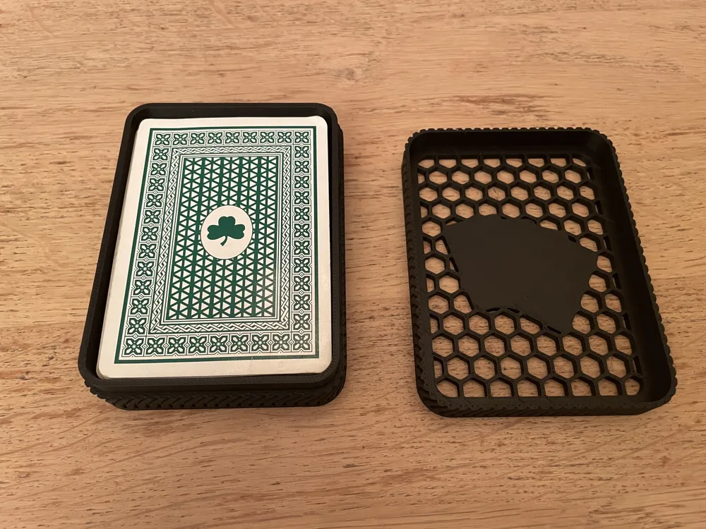 Playcards Box - Free 3D Print Model - MakerWorld