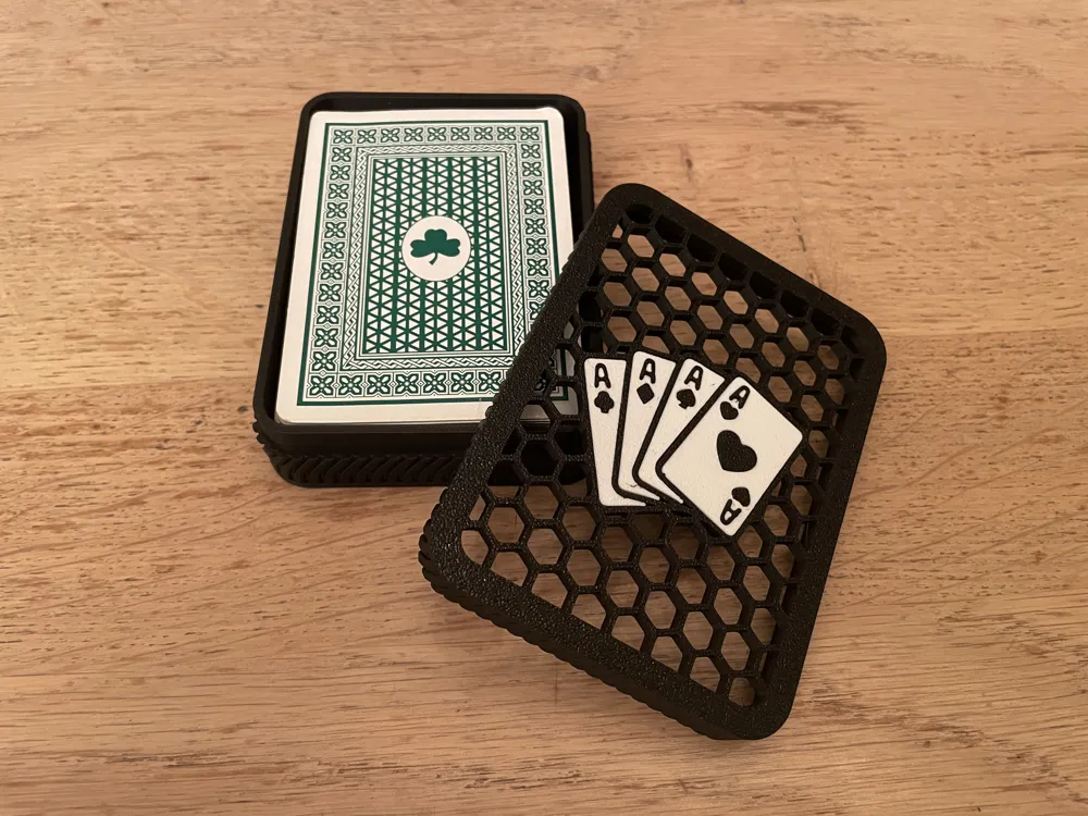 Playcards Box - Free 3D Print Model - MakerWorld