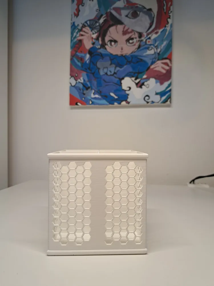 Hexagon Grid Desk Organizer/No supports - Free 3D Print Model - MakerWorld
