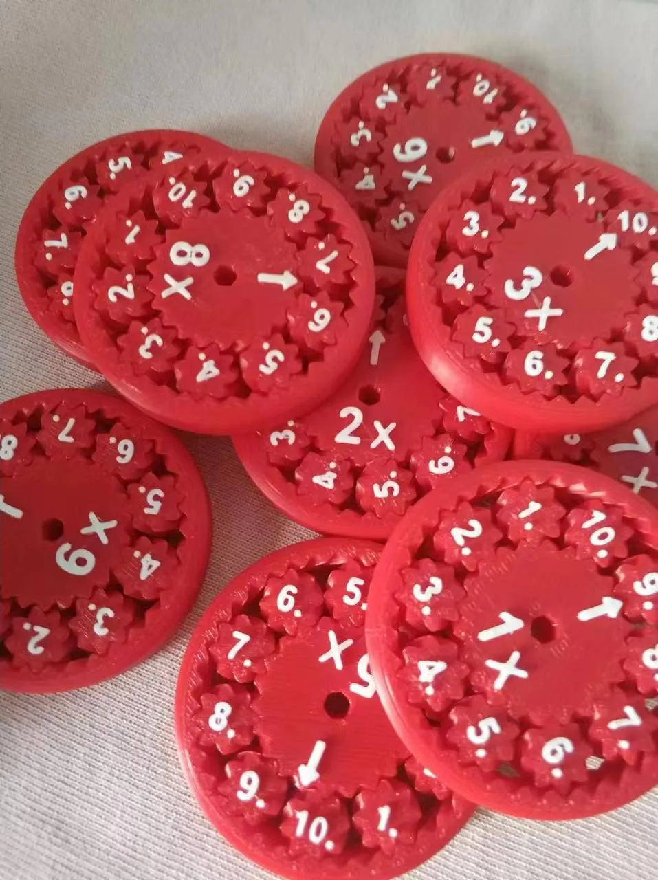 Number Fidget Spinners Multiplication and Division Toy ×10÷10 (Math ...