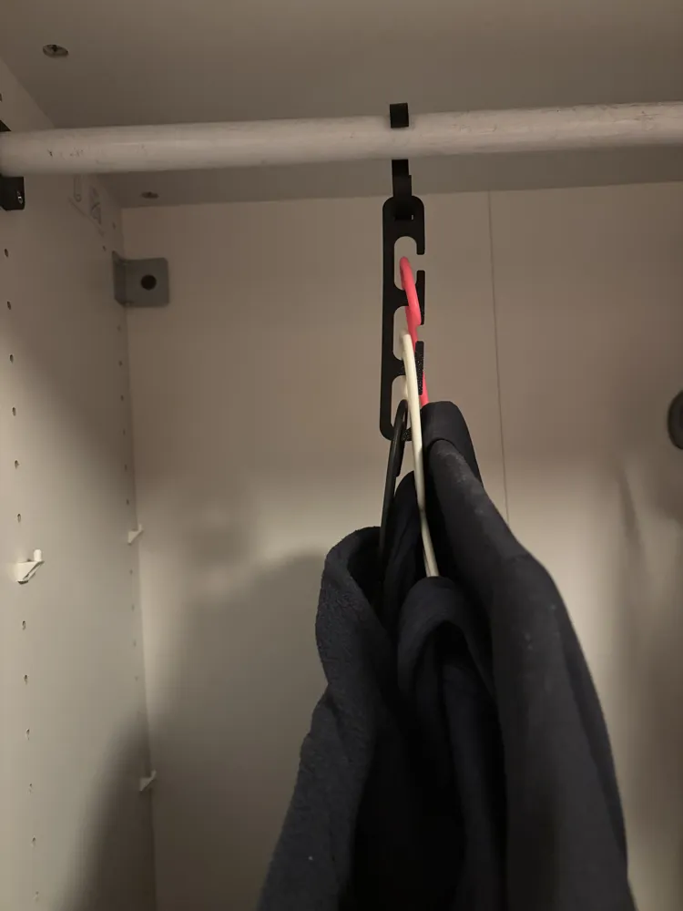 Multi-Hanger (hang multiple clothes) - Free 3D Print Model - MakerWorld