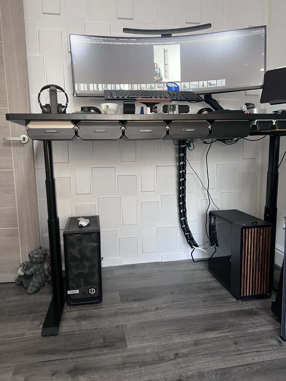 Cable Management - Under Desk Snake - Free 3D Print Model - MakerWorld