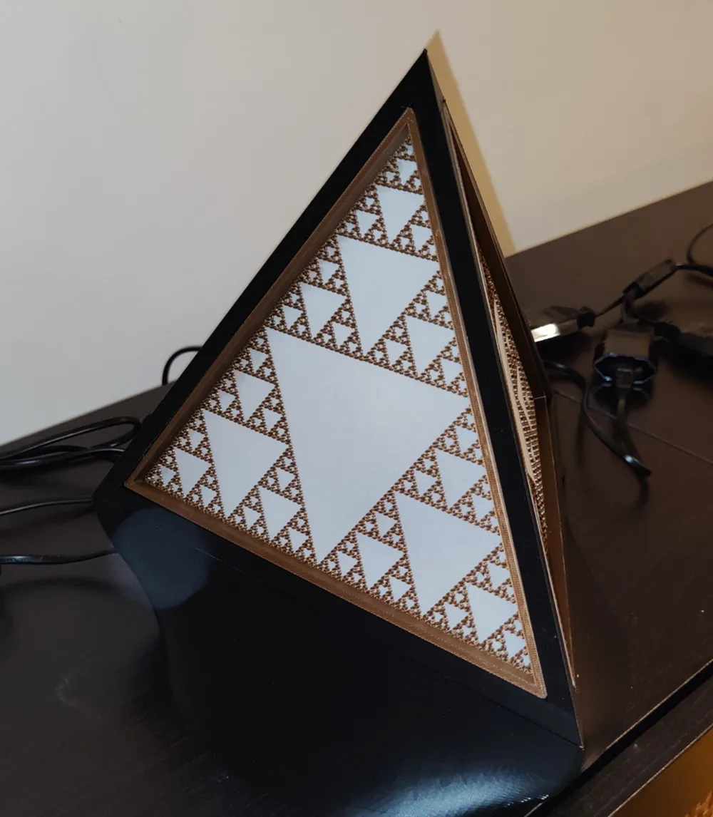 Pyramid lamp with sierpinski curve insert. Remixed by boaz.gezer ...