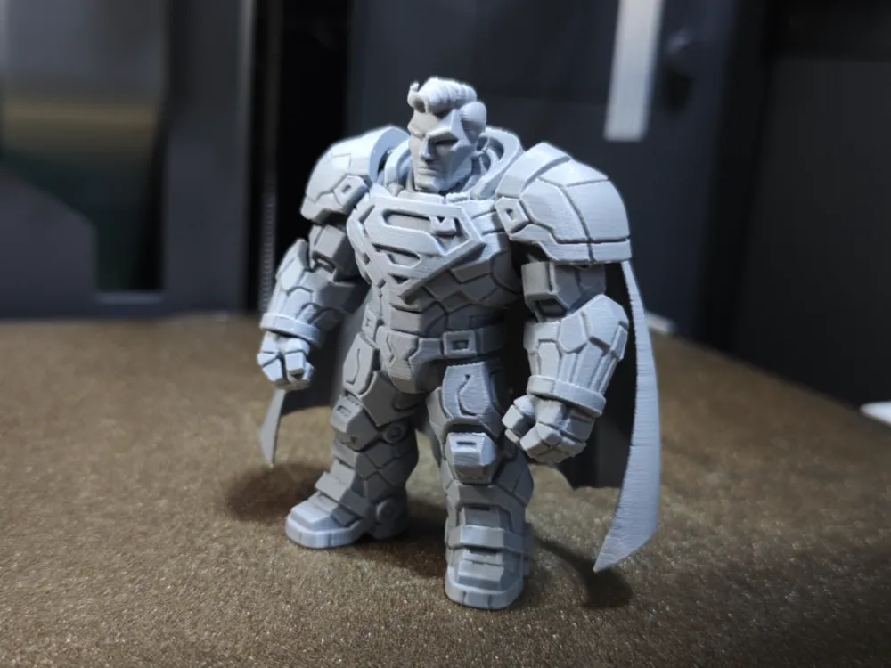 Superman Mecha Alternativo por Osmand MakerWorld: Descarga Modelos 3D ...