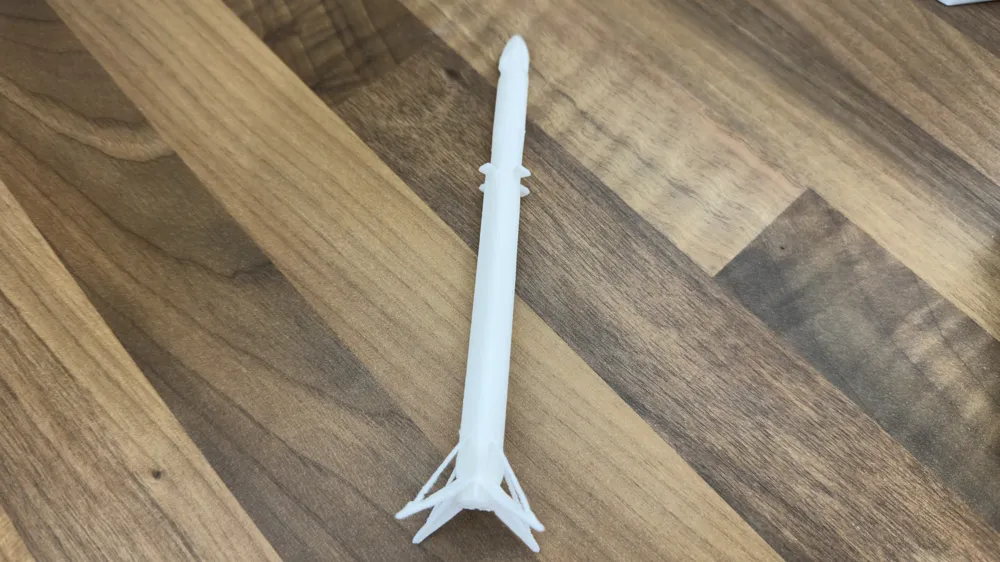 Last filament SpaceX Falcon 9 by SvenMakerWorld: Download Free 3D Models
