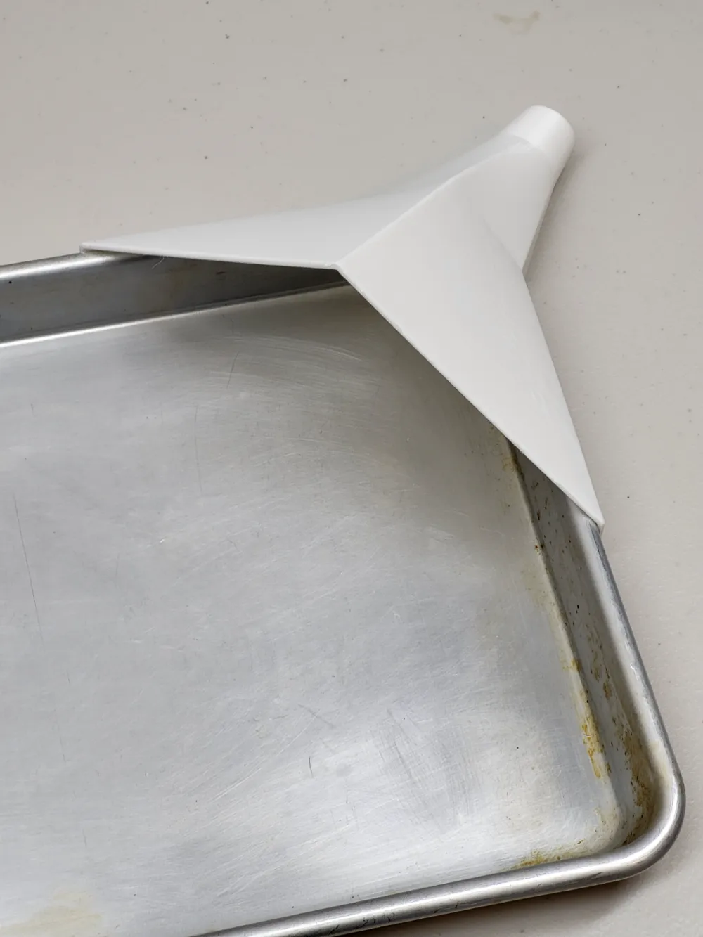 Baking Sheet Pan Funnel by cjbnc - MakerWorld