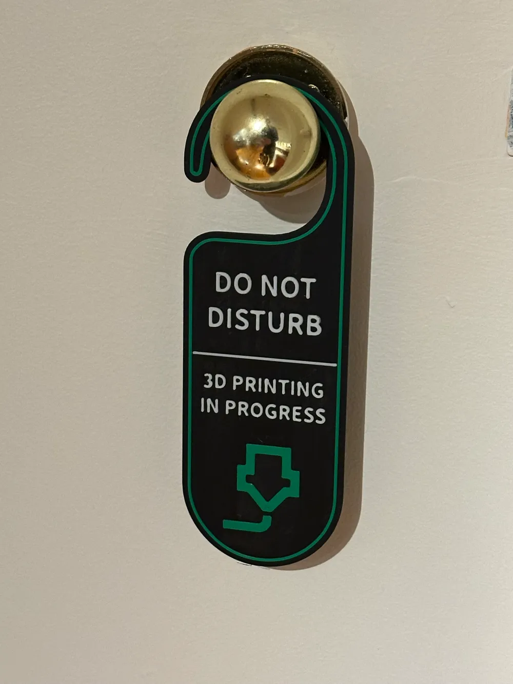 Do Not Disturb 3D Printing in Progress Remixed by Buzzzz - MakerWorld