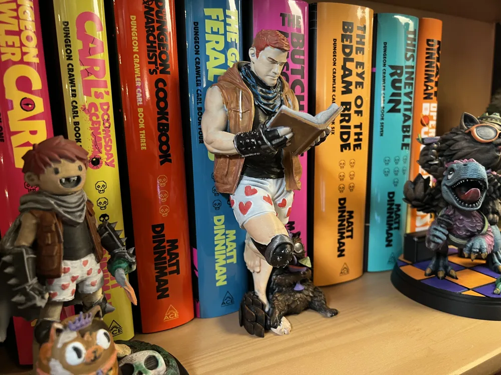 Royal Court Bookshelf Leaner Dungeon Crawler Carl - Free 3D Print Model ...