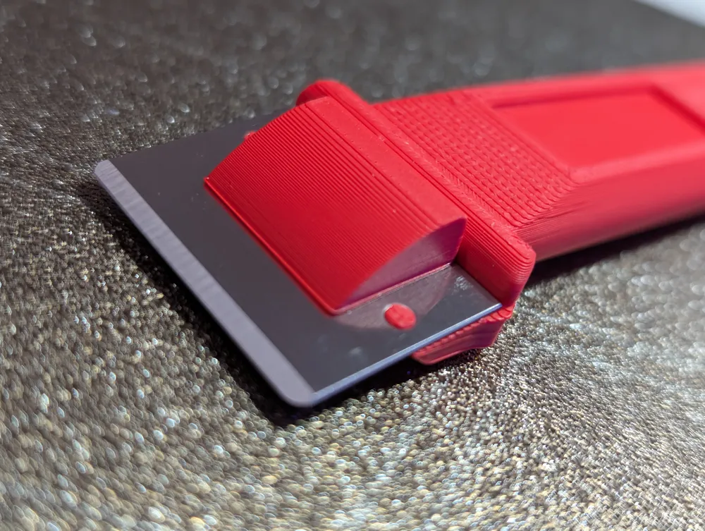 Bambu Scraper Clamp by Rymdskora - MakerWorld