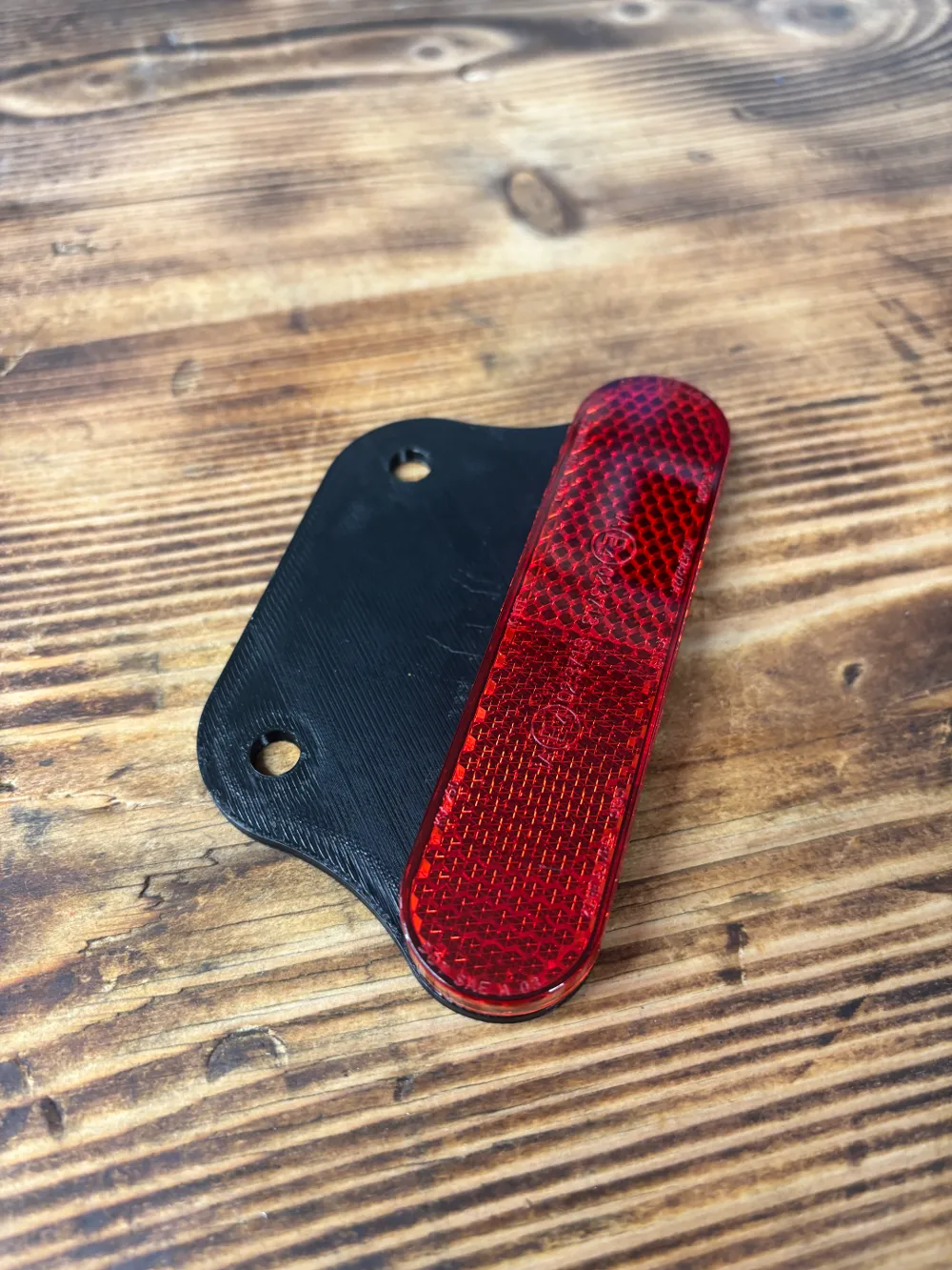 Reflector Adapter for Italian License Plates by Exotech - MakerWorld