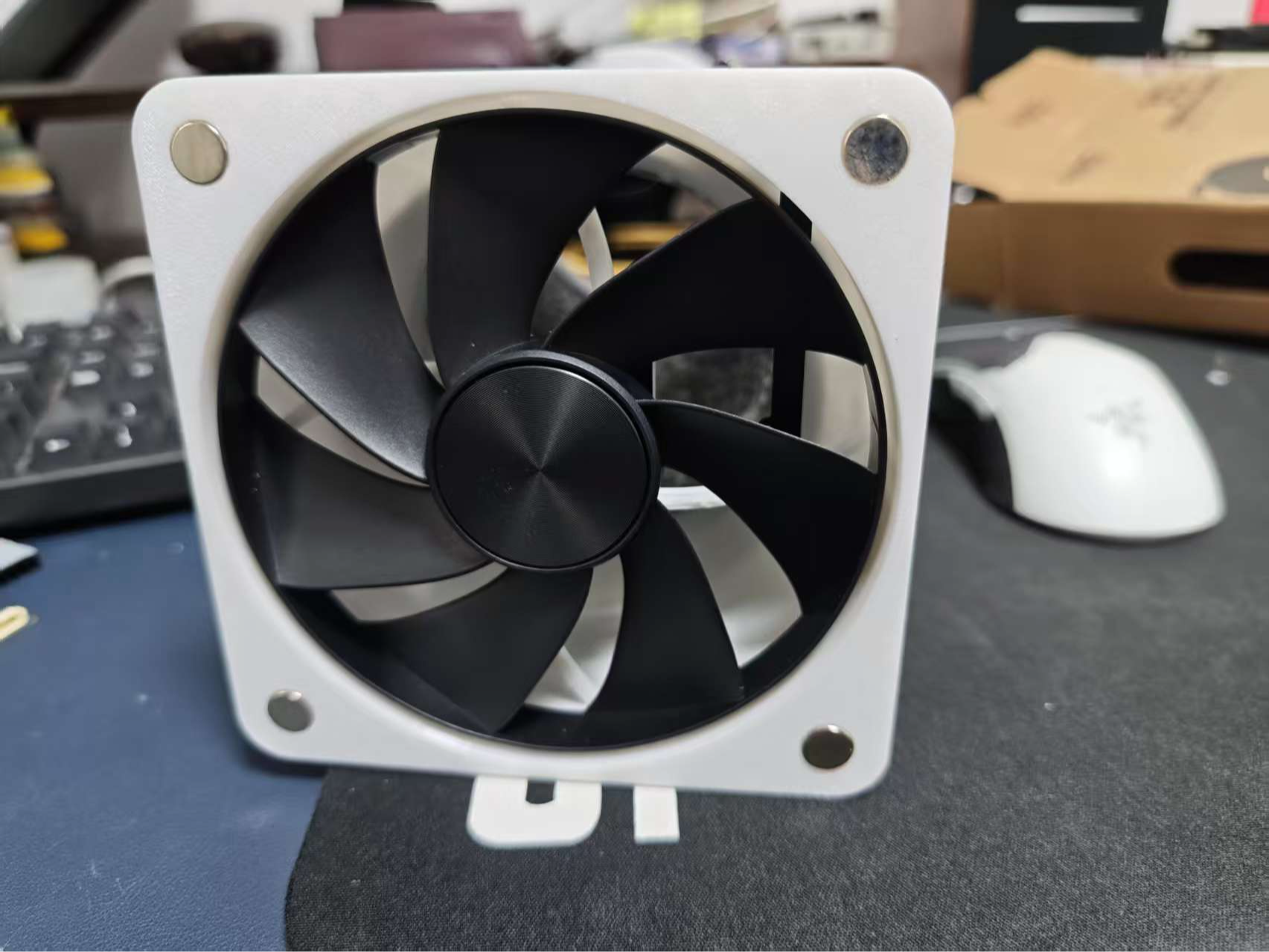 P1S/X1 compatible 4090 reverse-flow fan exhaust system with magnetic ...