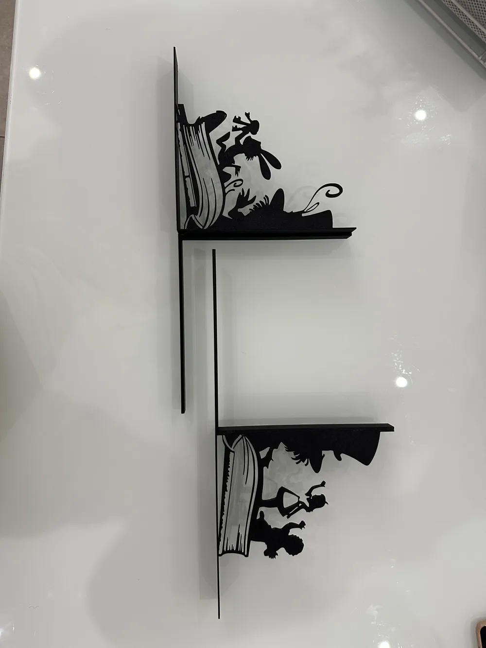 ALICE IN WONDERLAND BOOKENDS - Free 3D Print Model - MakerWorld