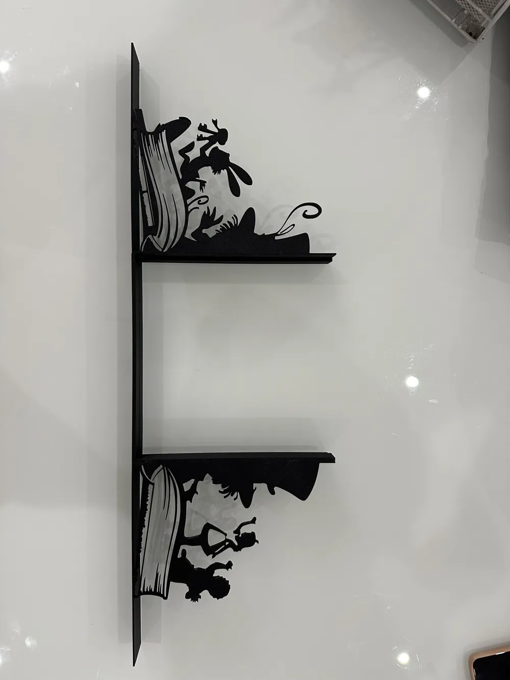 ALICE IN WONDERLAND BOOKENDS - Free 3D Print Model - MakerWorld