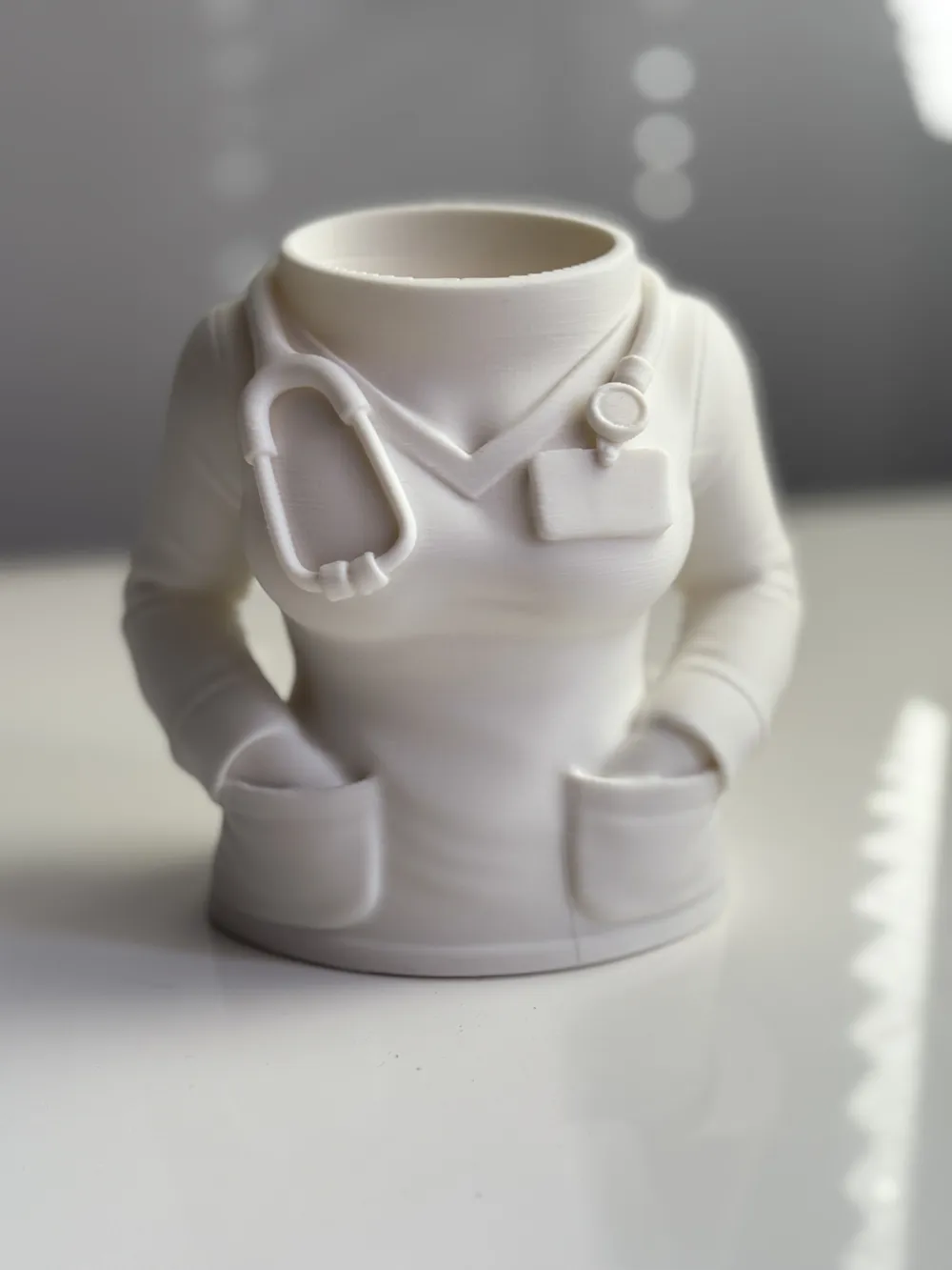 Doctor Coat Pen Holder – Medical Desk Organizer - Free 3D Print Model ...