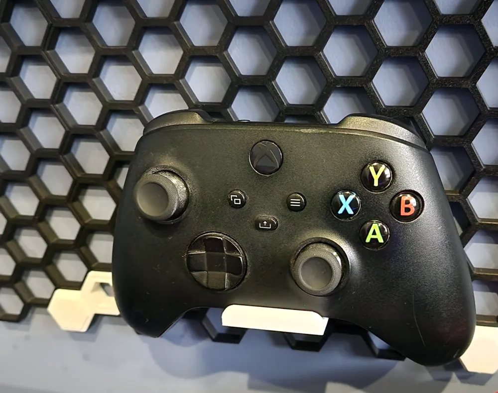 HSW Xbox Controller Holder Remixed by zavaz MakerWorld: Download Free ...