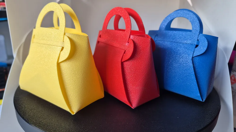 Toy Bag! Prints flat, folds into bag - Free 3D Print Model - MakerWorld
