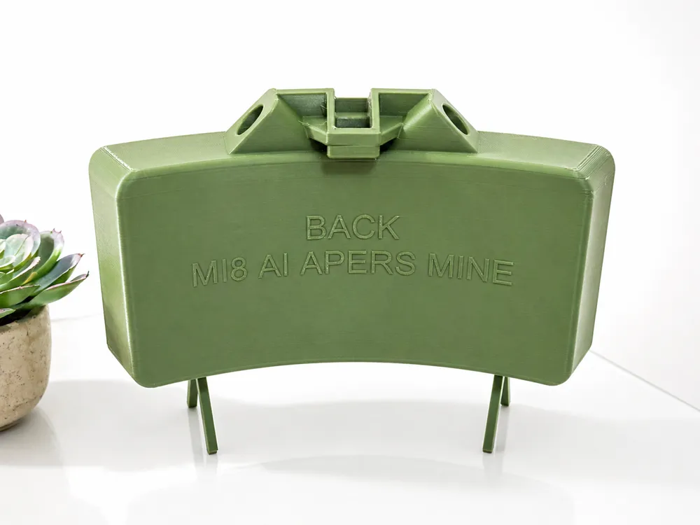 Claymore Phone Stand - Free 3D Print Model - MakerWorld