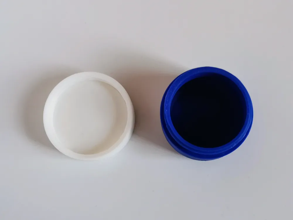 Compact Stackable Travel Box by HeMakes - MakerWorld