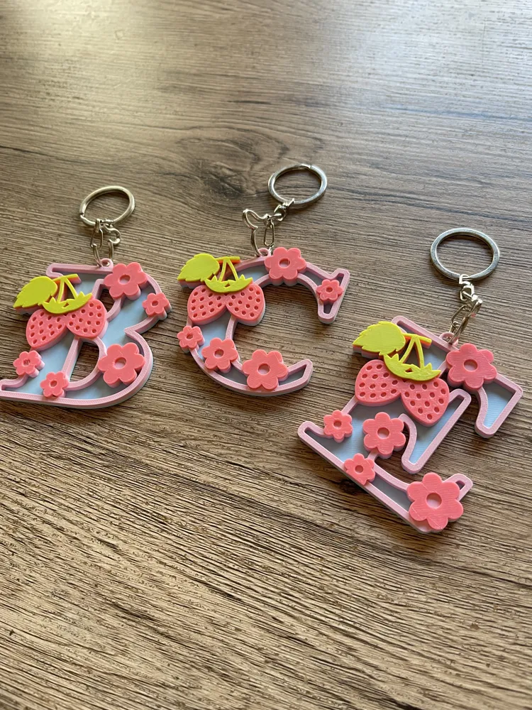 Keychain Strawberry Alphabet A to Z - Free 3D Print Model - MakerWorld