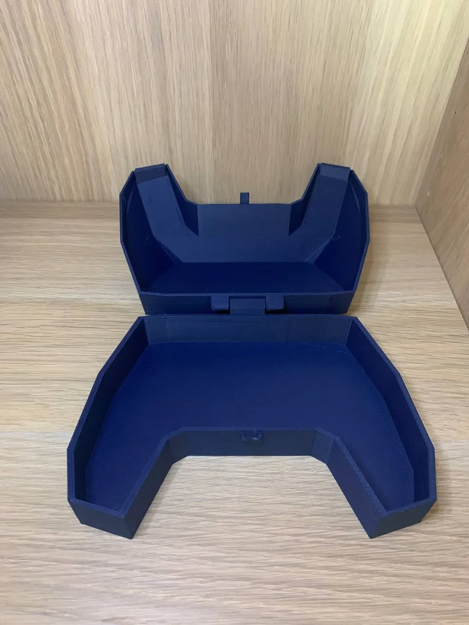 DualSense case - Free 3D Print Model - MakerWorld