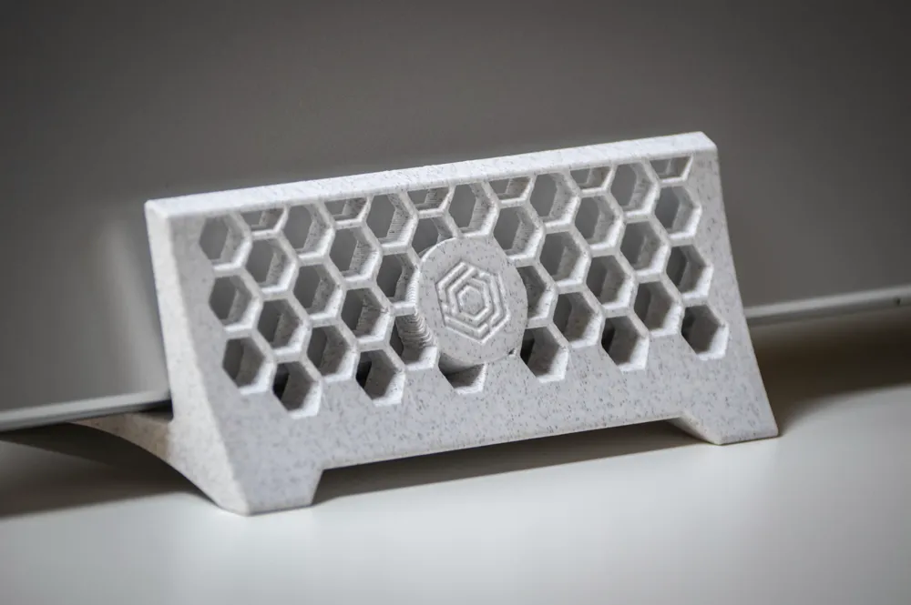 Laptop Stand Dual Use by I Built A Thing MakerWorld: Download Free 3D ...