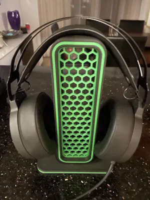 Modular Headphone Stand by LV3D MakerWorld: Download Free 3D Models