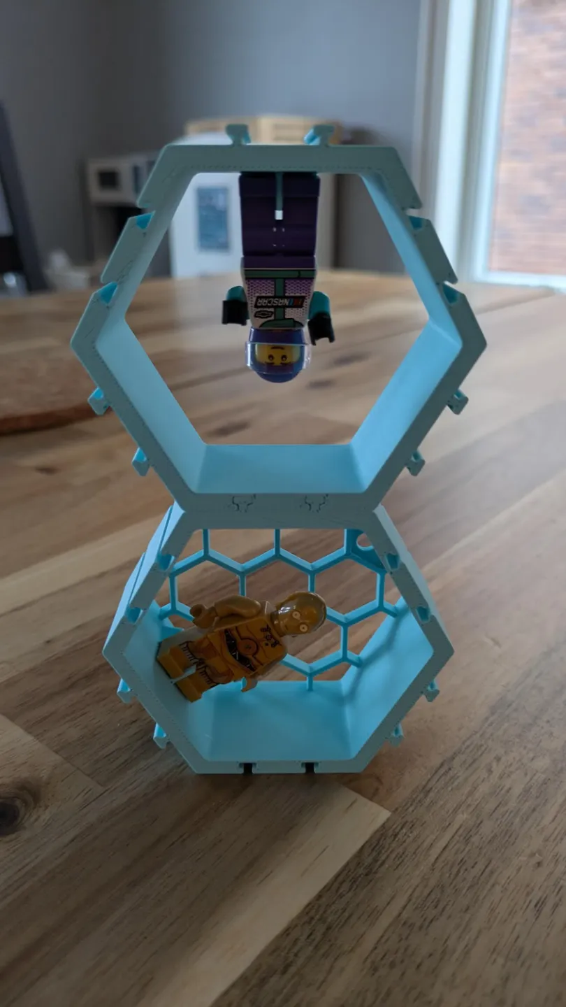 Legos 9 minifigures display - hexagonal by Genepi - MakerWorld