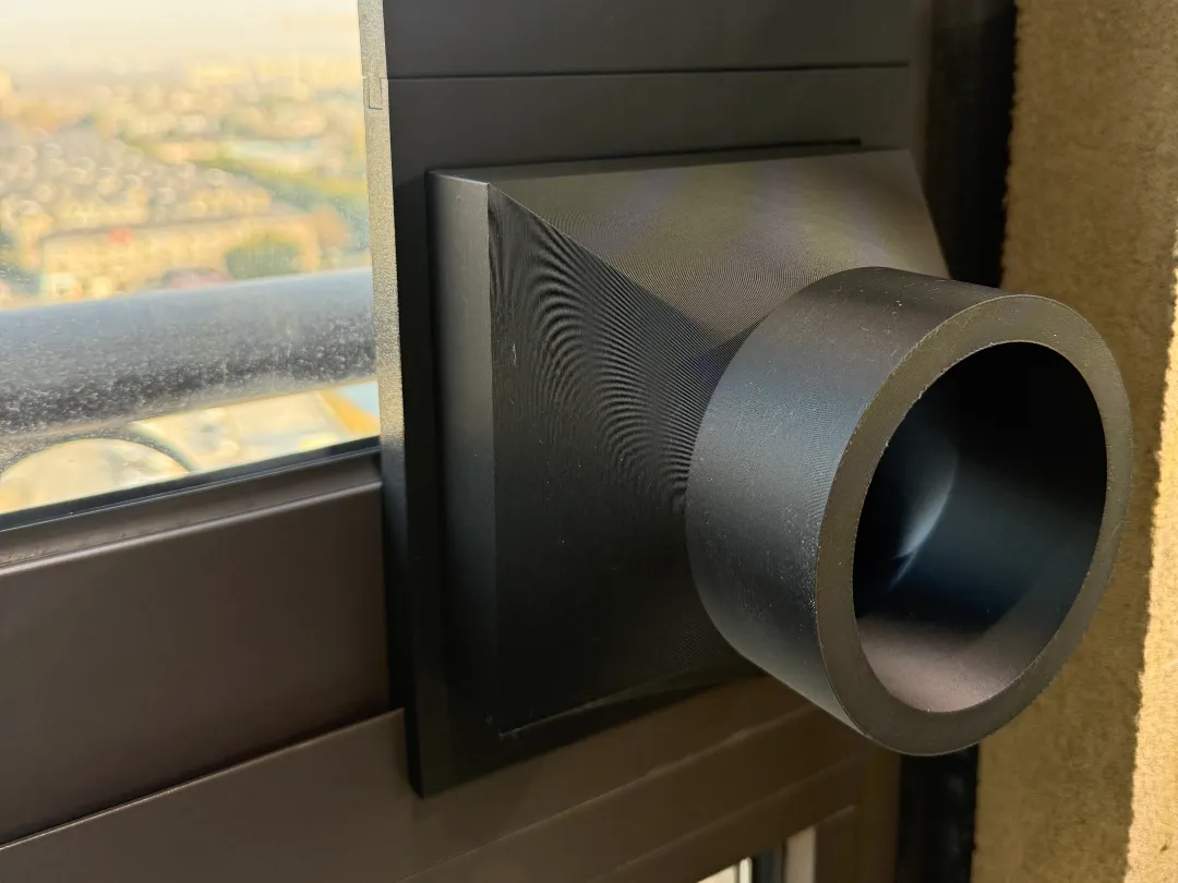 Deflector de salida de aire para ventana corredera (versión que no ...