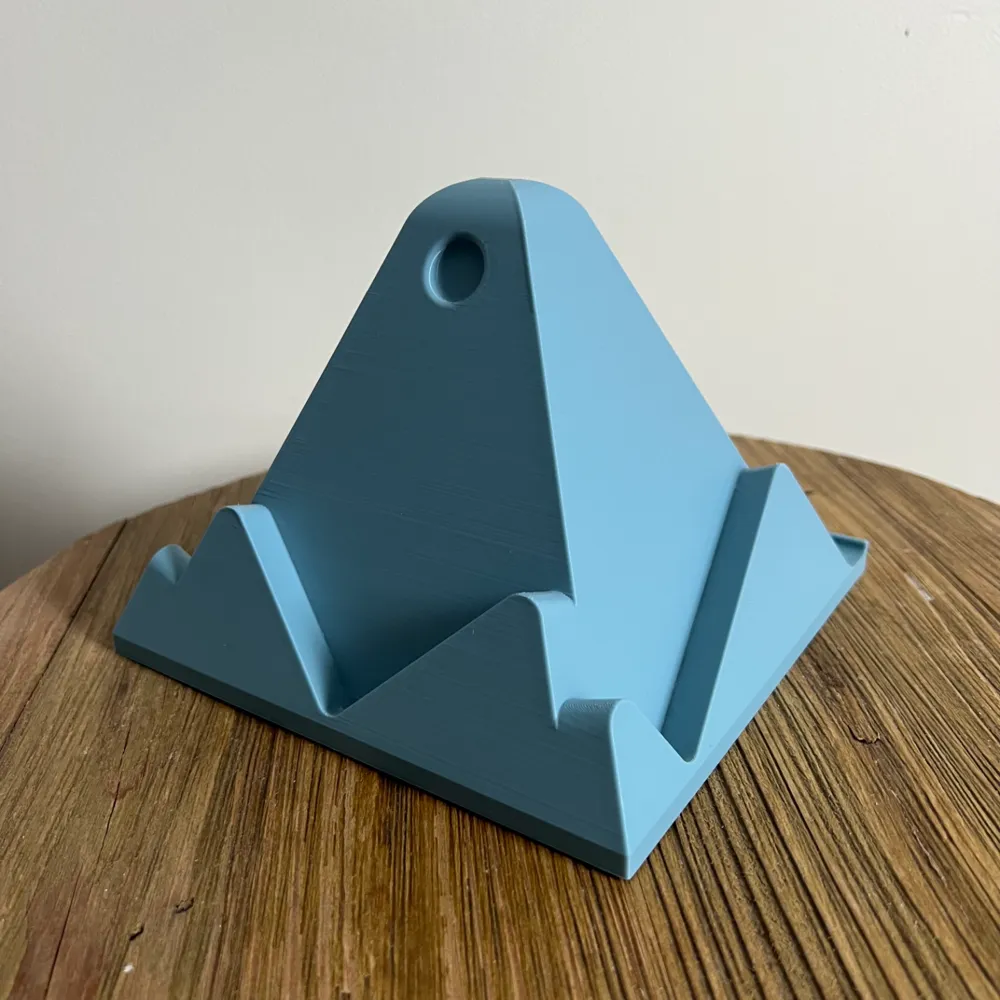 Word Wedge (E-Reader Stand) by k-maker MakerWorld: Download Free 3D Models