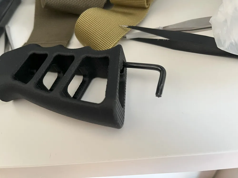 AR or Novritsch SSG10 A3 Grip and Allen Key Holder - Free 3D Print ...