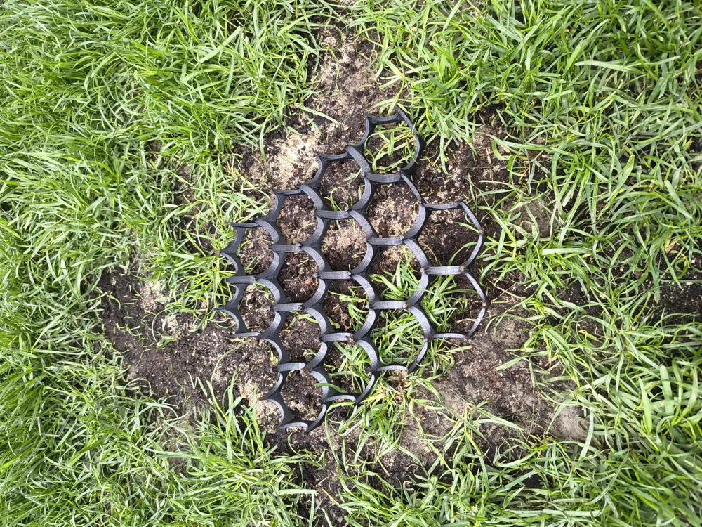 Grass Protection Hex Tile (226×190mm) Flat or Grip by ccrccrdk ...