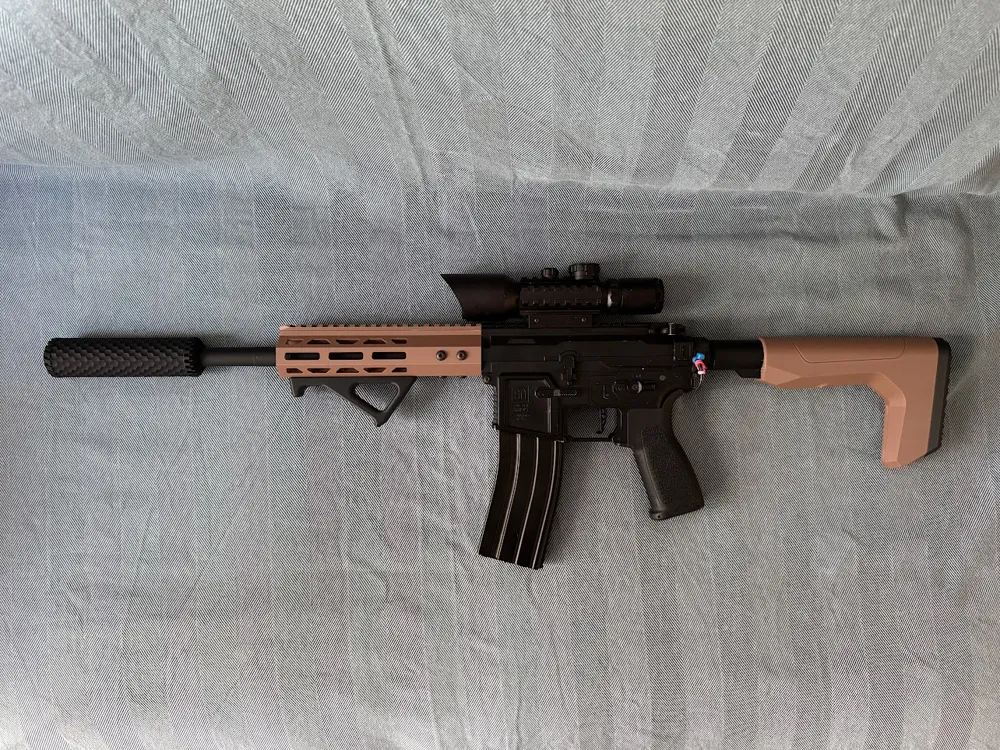 M-LOK handguard 1 (4.25" and 5.25" lengths) by hottr MakerWorld: Download Free 3D Models