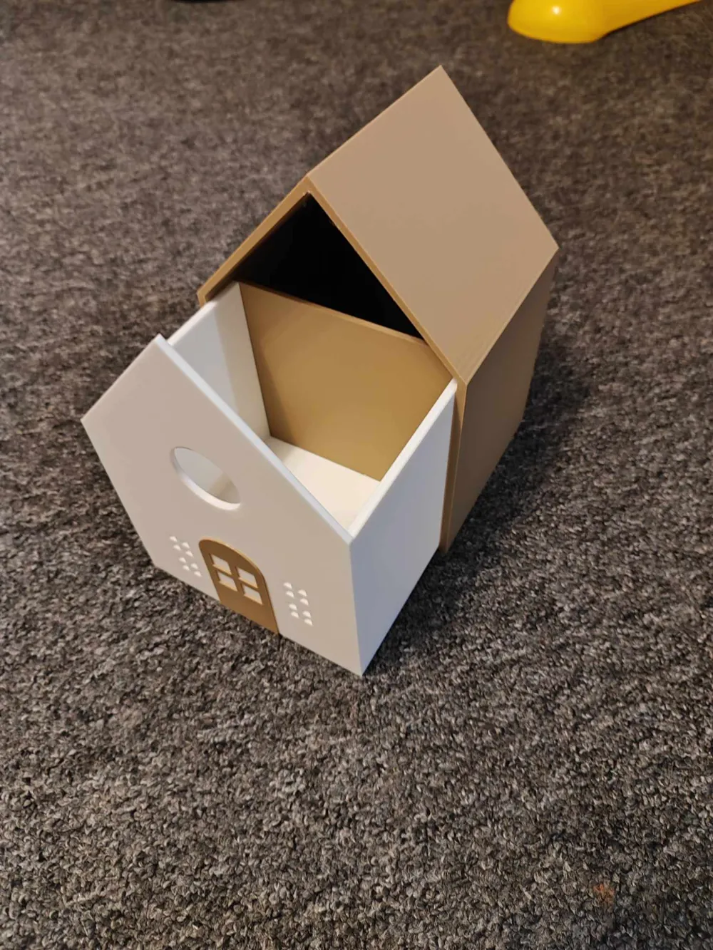 Storage Box House by ValenoidMakerWorld: Download Free 3D Models