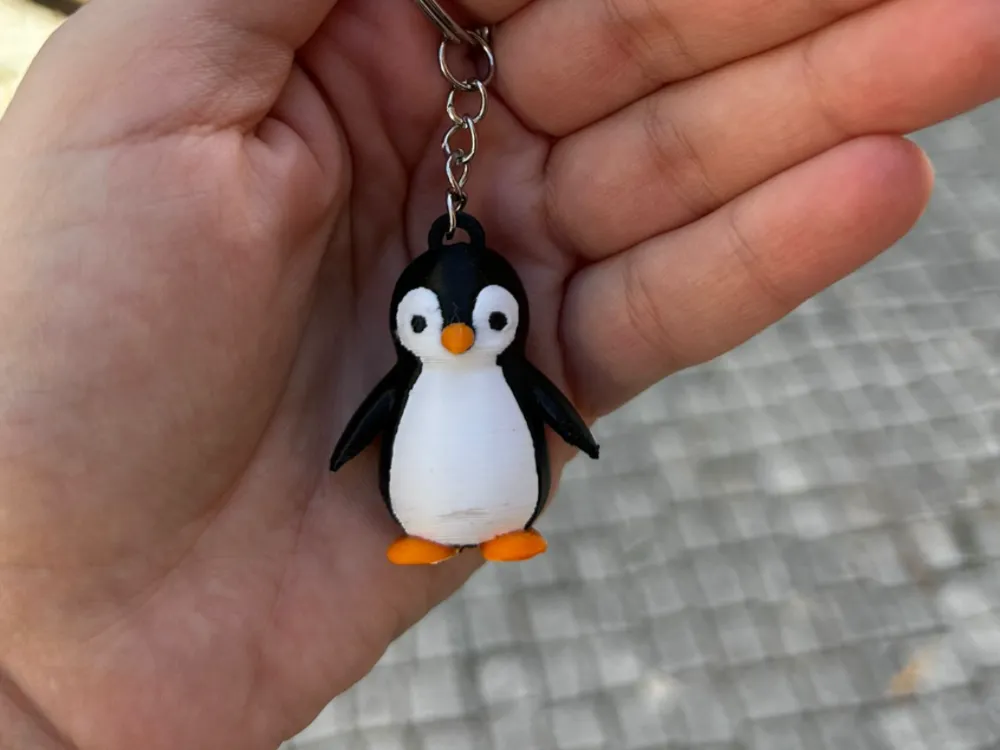 penguin keychain by Cipra MakerWorld: Download Free 3D Models